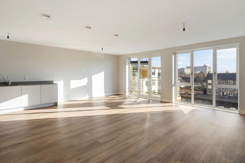 House for rent: Leiden, Perzikweg 8, Roodenburgerdistrict (2321 DG)